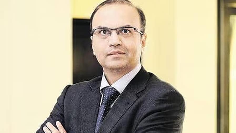 KPMG India ropes in veteran dealmaker Utpal Oza as senior advisor