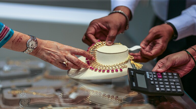 Govt officials in agri and rural development ministries not to buy gold ...