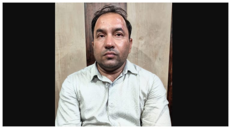 'Darling, leaked papers for you ...': Lucknow University professor held ...
