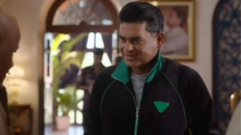Journalist-turned-actor Saurabh Dwivedi trolled over his acting in ...