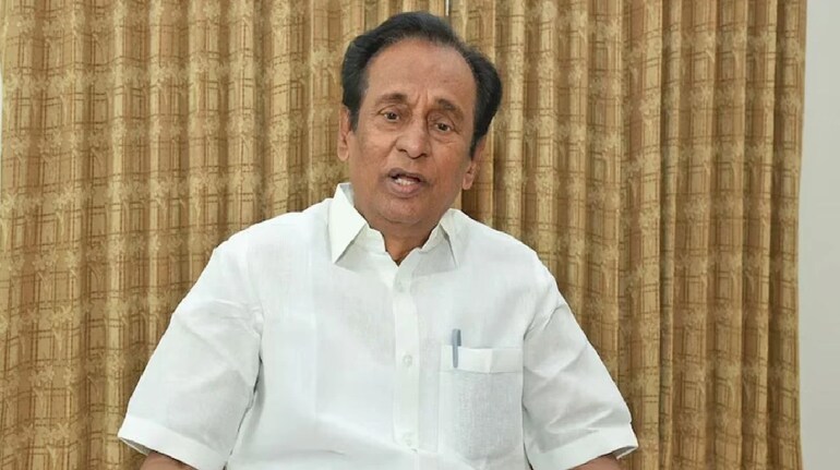Senior AIADMK leader Semmalai resigns over party crisis: 'Mental anguish'