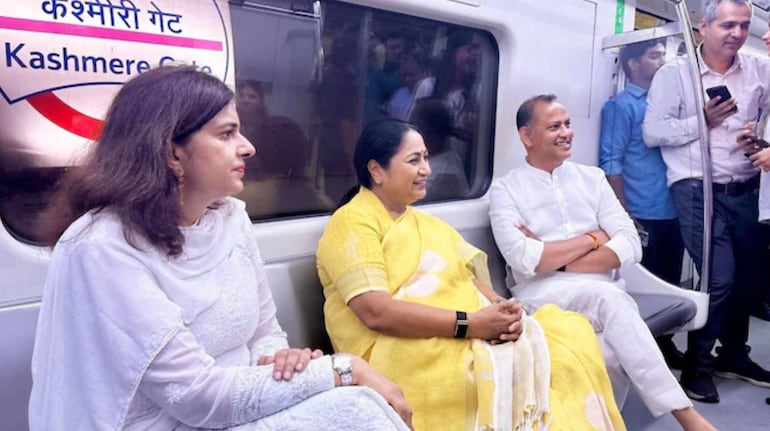 Delhi CM Rekha Gupta, ministers take Metro ride to launch ‘Metro Monday ...