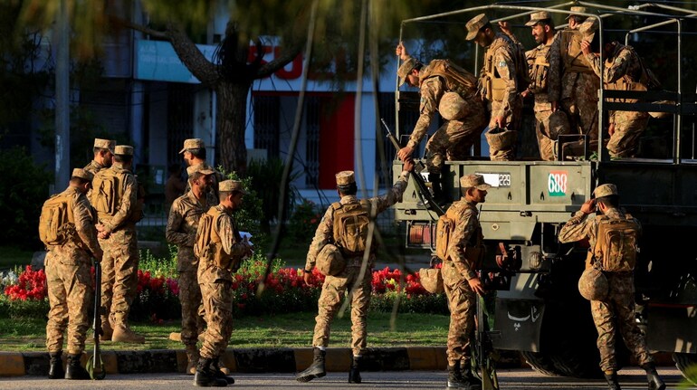 8,000 troops, 16 fighter jets, air defence systems: What Pakistan is ...