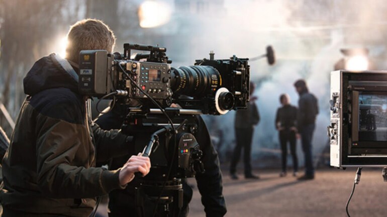 Bollywood workers face 50-60% income drop amid industry slowdown, says ...