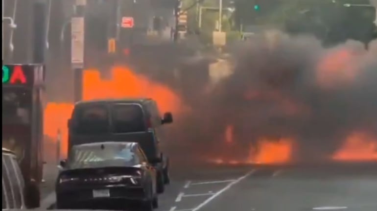 Massive explosion after car fire near Wall Street sends smoke over ...