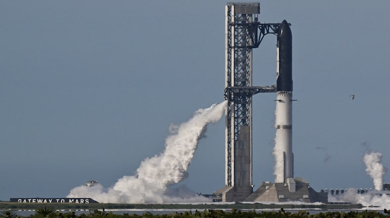 SpaceX postpones highly anticipated Starship launch