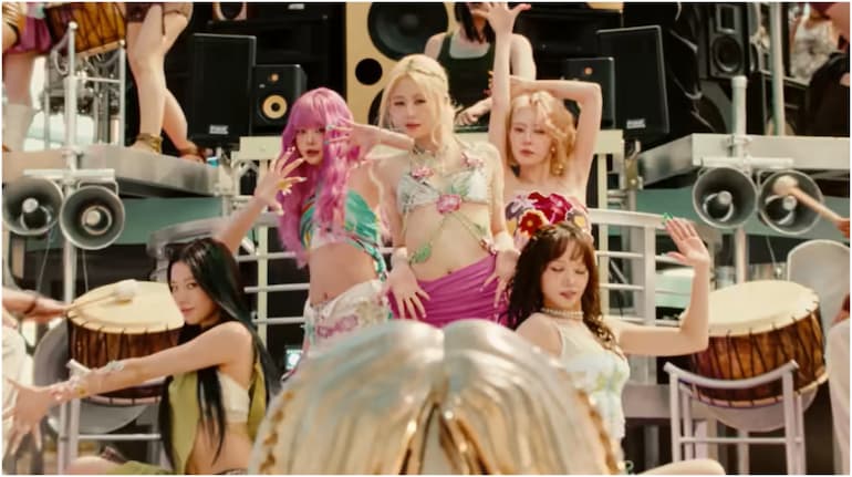LE SSERAFIM’s Hong Eunchae faces backlash over 'off-key' vocals in new ...