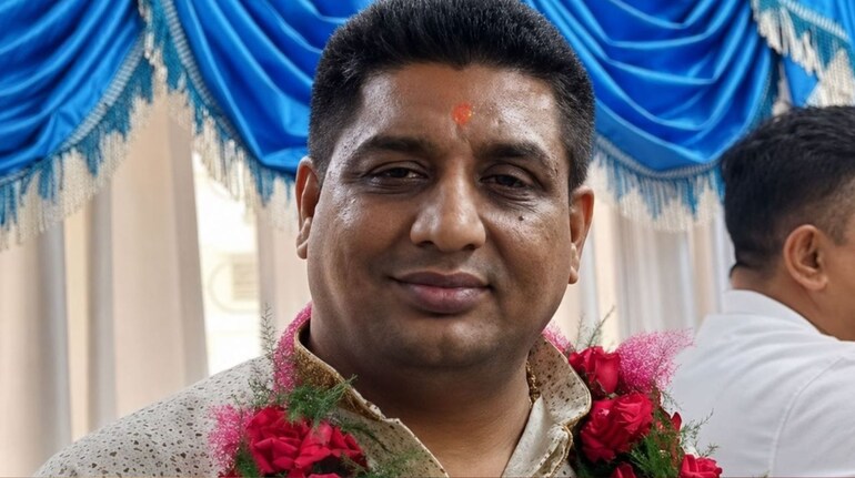TMC councillor Sanjay Das found hanging at Kolkata home, party cites ...