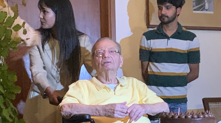 What’s in the Ruskin Bond archives? Photos, diaries, manuscripts ...