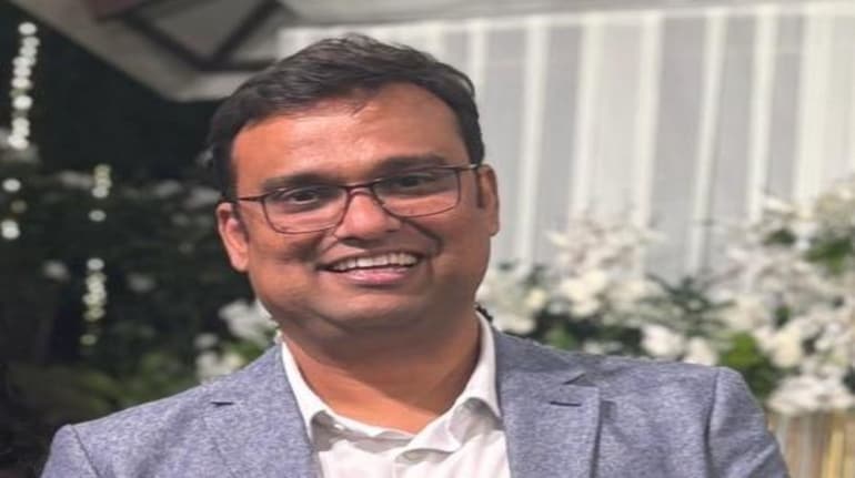 Pocket FM to rope in BofA banker Abhilash Padival as CFO