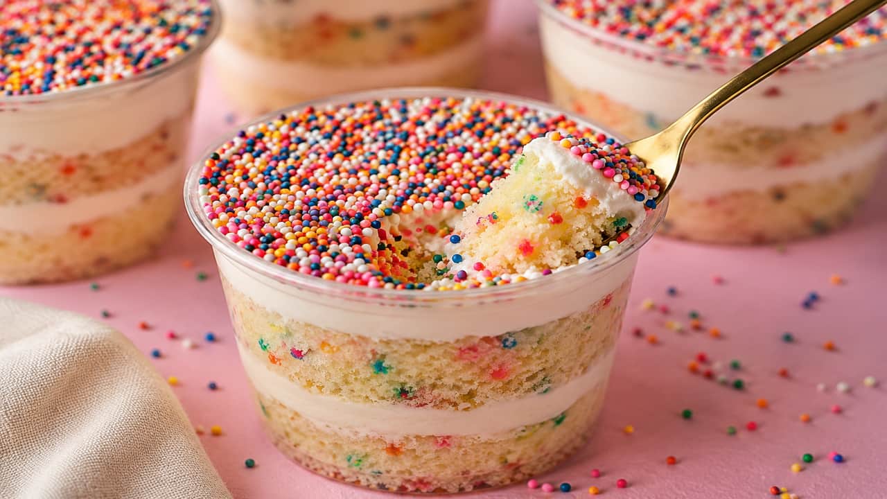 What are dot cakes? The viral New York dessert that is drawing huge ...
