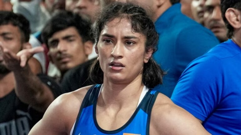 Vinesh Phogat out of Asian Games selection after loss to Meenakshi ...