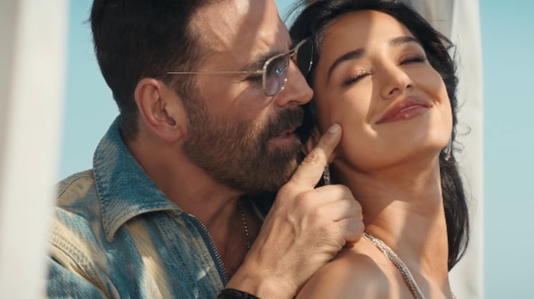 Ucha Lamba Kad Forever Out: Akshay Kumar, Disha Patani bring high ...