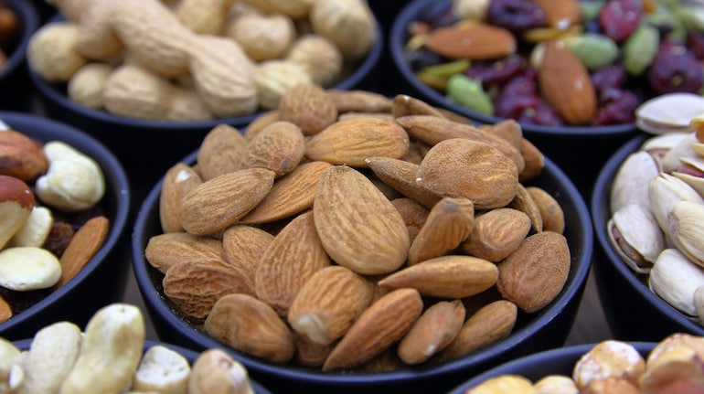 Living with prediabetes? Research finds eating almonds can help boost ...