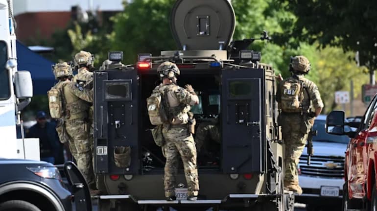 California bank hostage standoff ends after 15 hours; FBI shoots ...