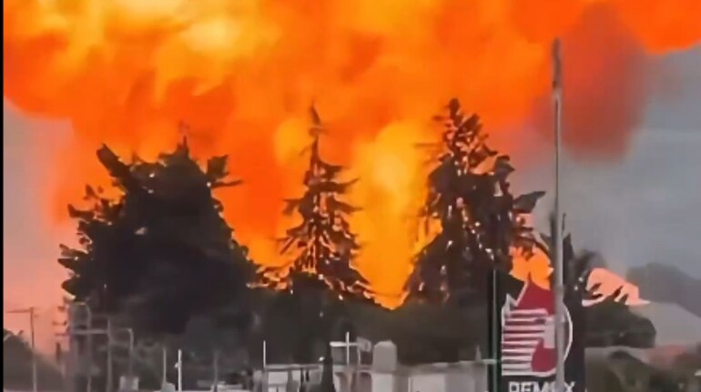 Fuel tanker carrying suspected stolen gasoline explodes in Mexico ...