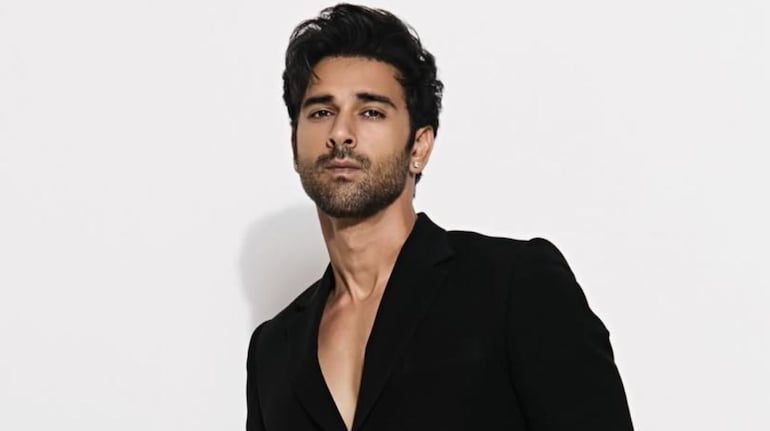 Pulkit Samrat wraps shooting of next film with Tips Films, only song ...