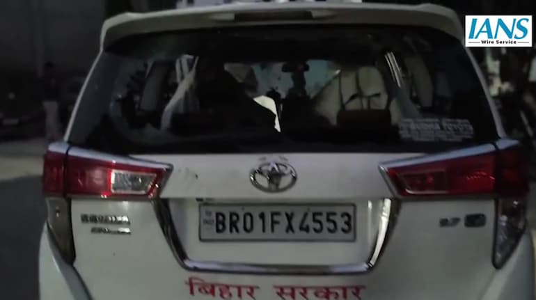 Bihar minister Arun Shankar Prasad's vehicle allegedly attacked by ...