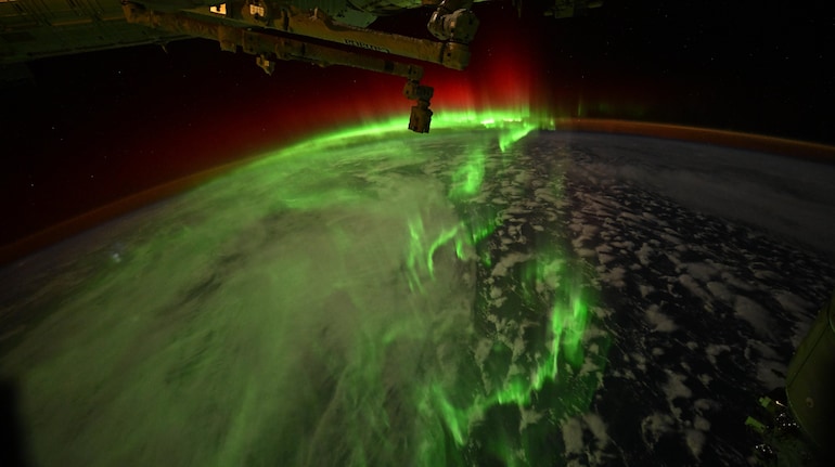 Solar Storm 2026: Earth could witness a rare green glow in the sky on ...