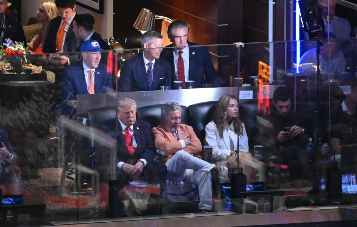 US President booed at Madison Square Garden during Knicks-Spurs game ...