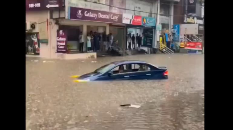 Rain fury hits Hyderabad: Roads flooded, traffic choked, 2 electrocuted ...