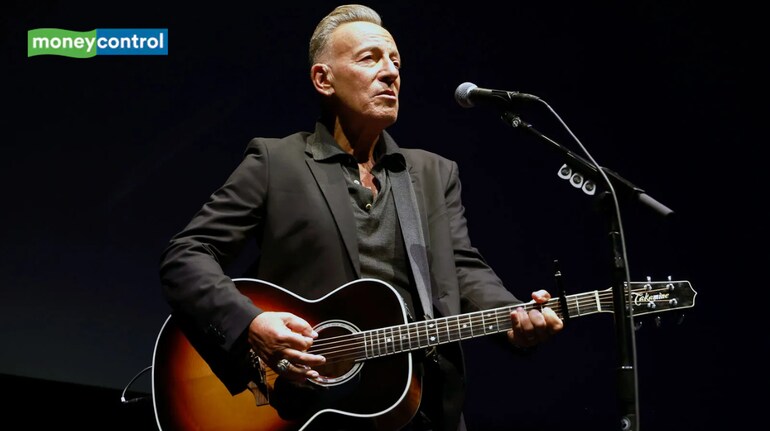 Quote of the day by Bruce Springsteen: "It's not the time in your life ...