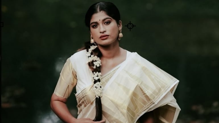 Model Harsha Sunny arrested at Mumbai airport for allegedly smuggling ...