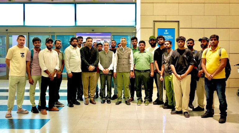 Indian envoy meets MT Jalveer crew in Oman ahead of repatriation after ...