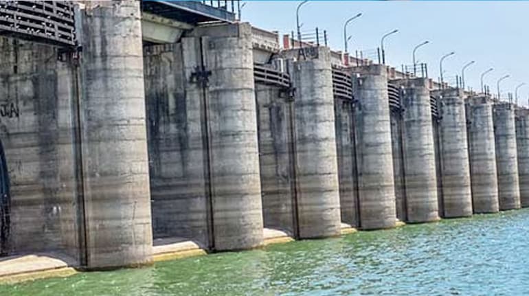Maharashtra dam storage falls to 24.5%; state prioritises drinking ...