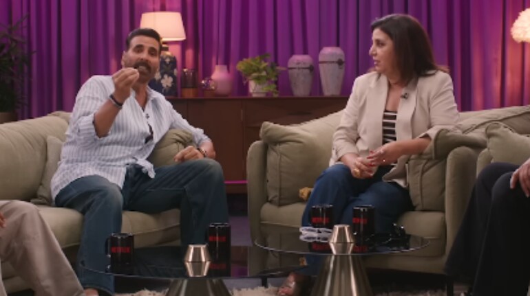 Farah Khan reveals Akshay Kumar would travel daily by helicopter from ...