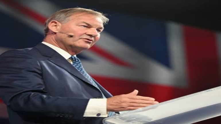 UK MP Rupert Lowe demands deportation of Pakistani men linked to ...
