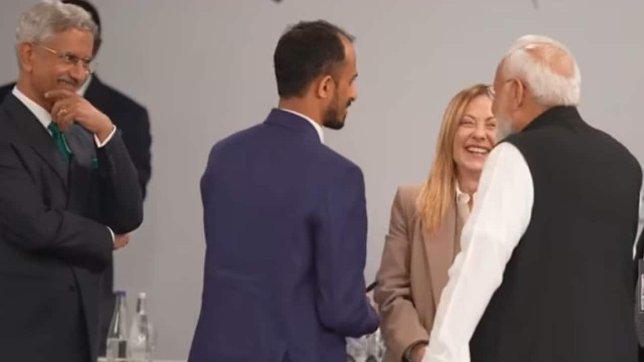 Jaishankar's smile during Modi-Meloni interaction at G7 Summit becomes ...