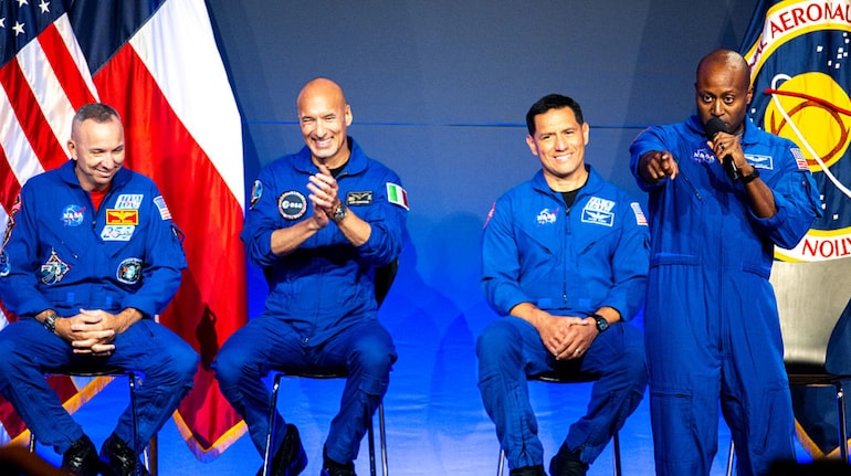 All-male NASA Artemis III crew sparks backlash under Trump administration