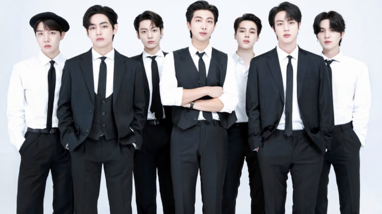 BIGHIT MUSIC announces seven new job openings for the BTS' team