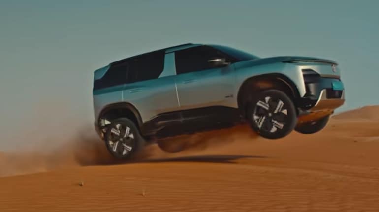 Tata Sierra.ev is here: From triple-screen setup to Theatre Pro, here's ...