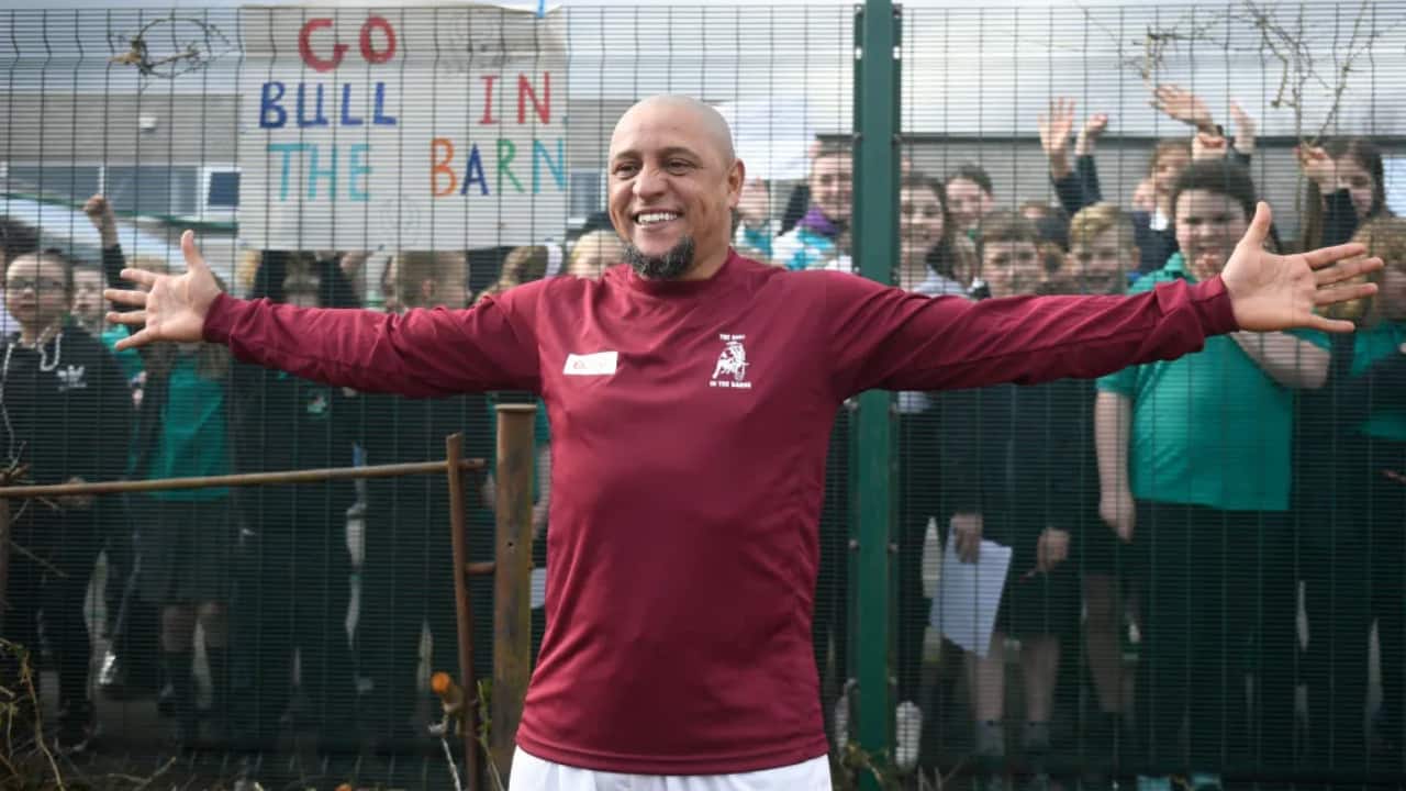 Brazil icon Roberto Carlos reveals he 'lost 99 percent' of £133 million ...
